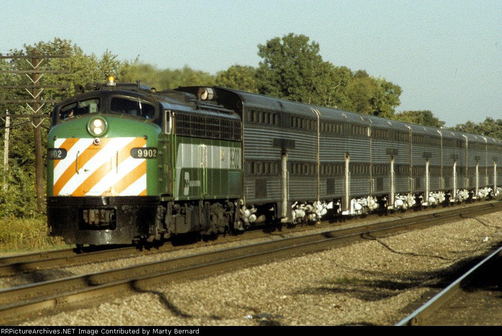 BN E9A 9902 (ex-CB&Q E78A 9939A) at Belmont Ave.